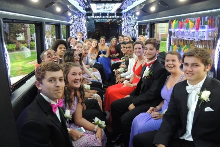 Hire a Party Bus for your Prom - Fabulous Transportation